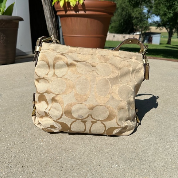Coach | Bags | Vintage Coach Canvas Bagpurse Monogram Print Cream And ...